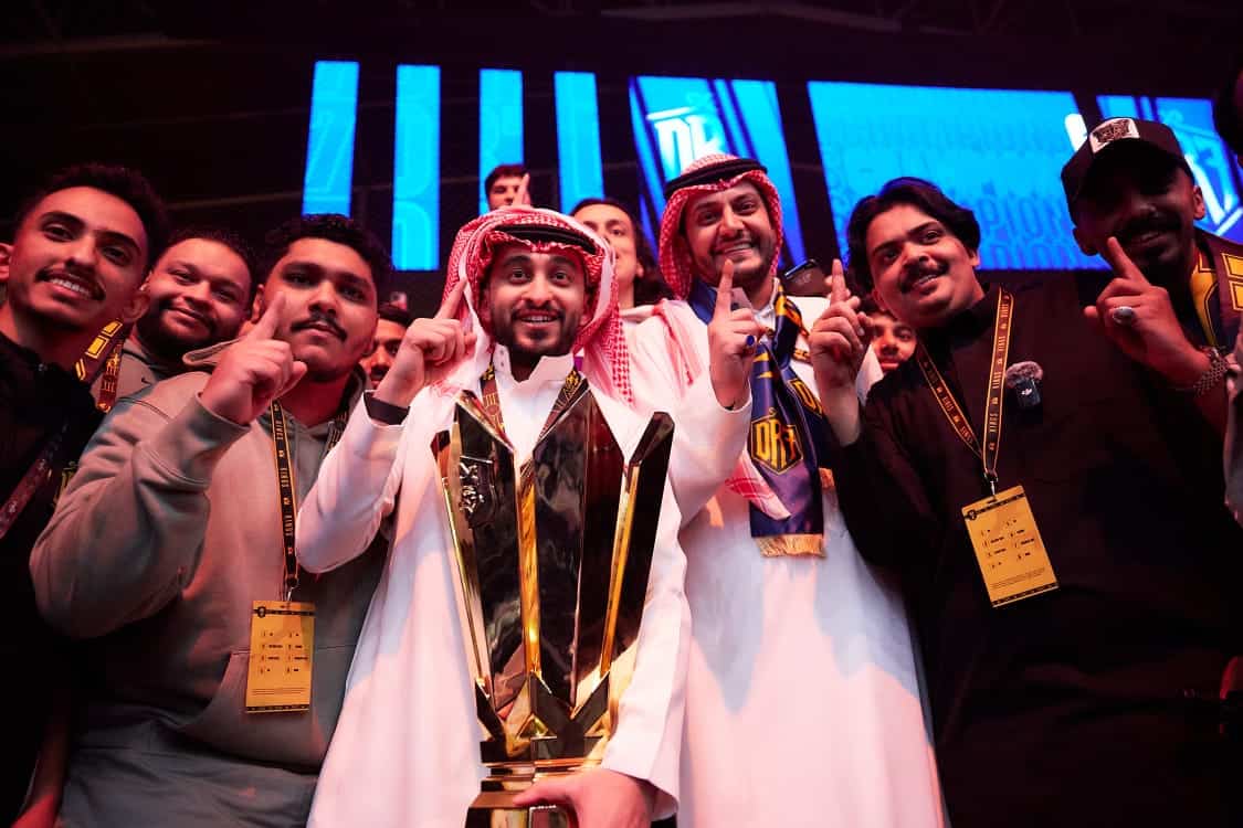 فريق «DR7» بطلاً لـ«Kings Cup MENA» في نهائي مثير بموسم الرياض - KingDom Sport